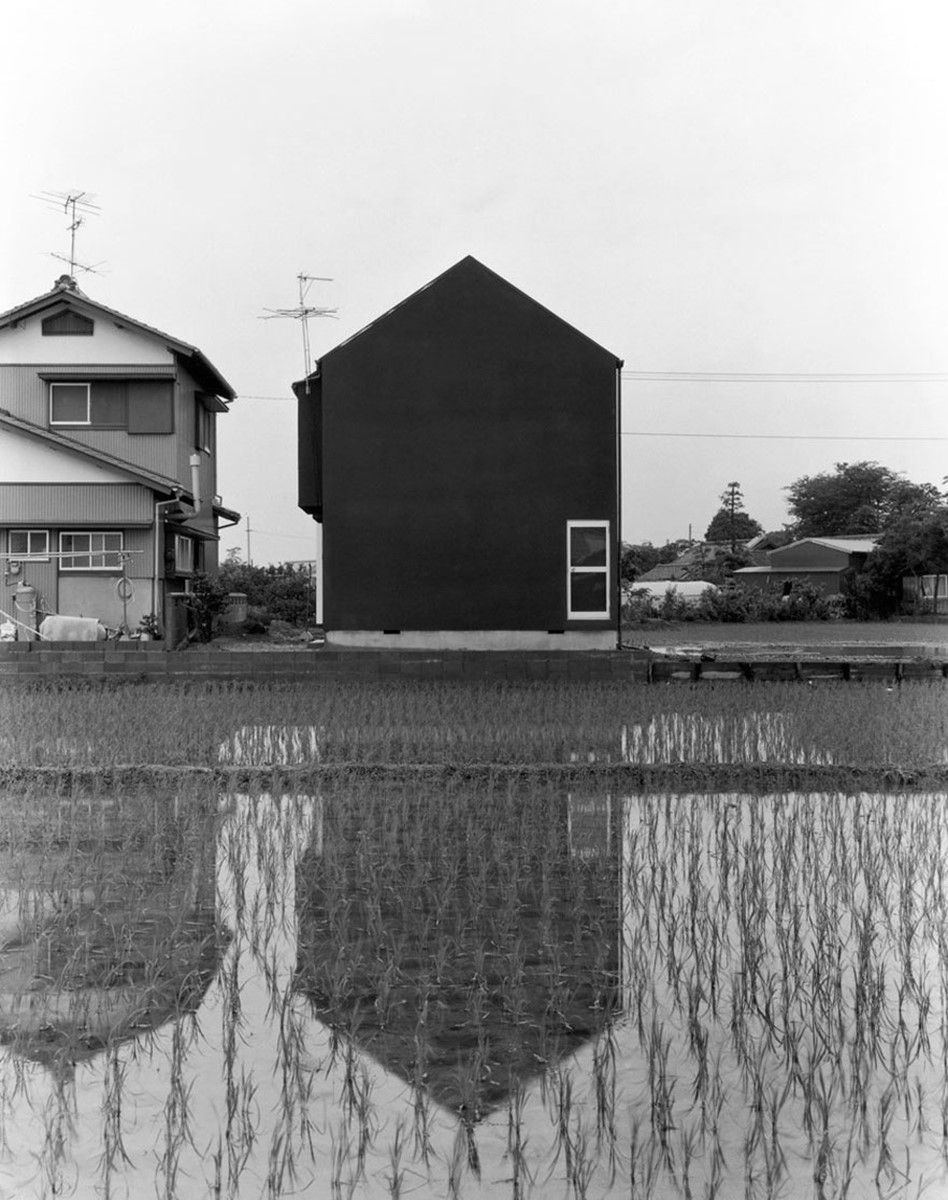 倉方俊輔連載「ポストモダニズムの歴史」02：長谷川逸子が「表層」を探り当てた1977年の衝撃 | BUNGA NET